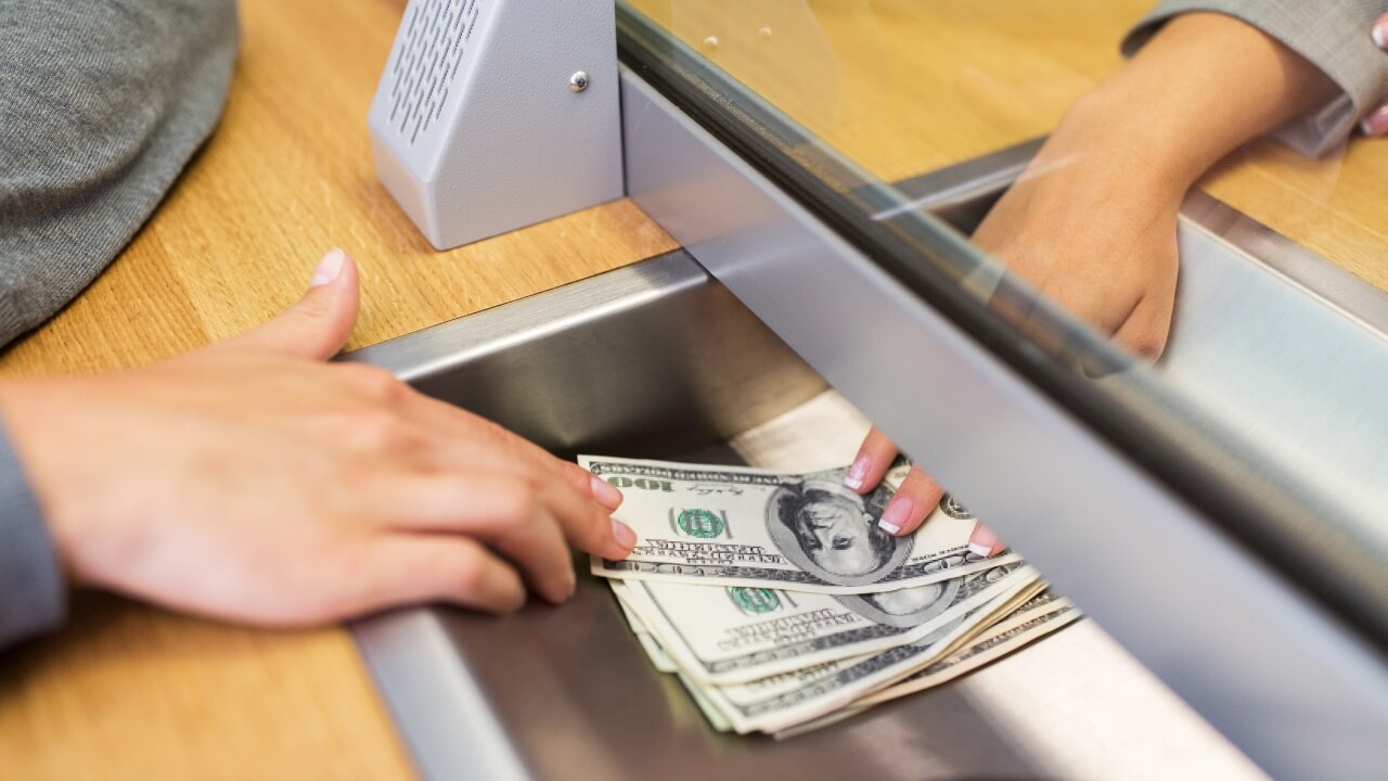 Marijuana banking will follow major budget bill, Congress promises